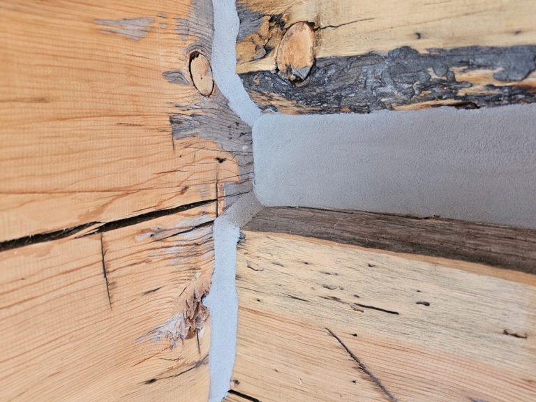 How to Choose the Right Log Home Sealant - Perma-Chink Systems
